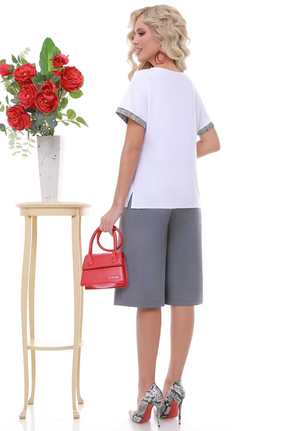 Купить Костюм с шортами в складку по цене: 1 670 ₽ арт. К-0803-0079-01 - DStrend